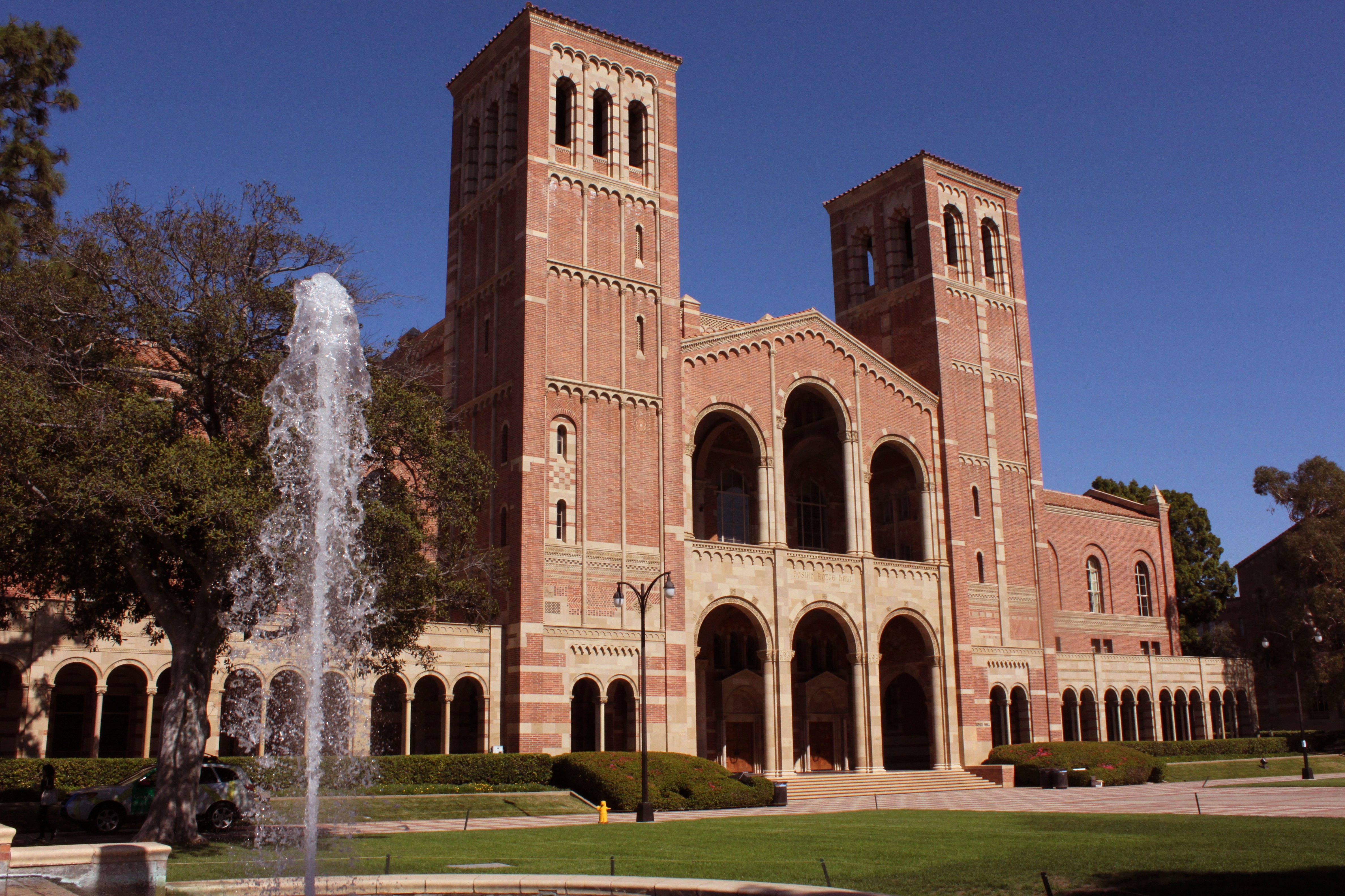 Live Q A With Current UCLA Students CollegeVine Live Q A With Current UCLA Students CollegeVine