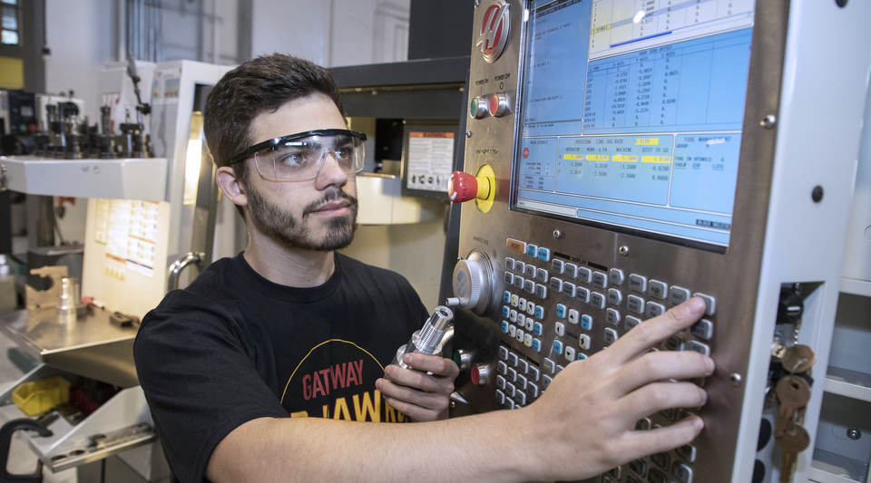 Webinar: Integrating High School Students into a Technical College ...